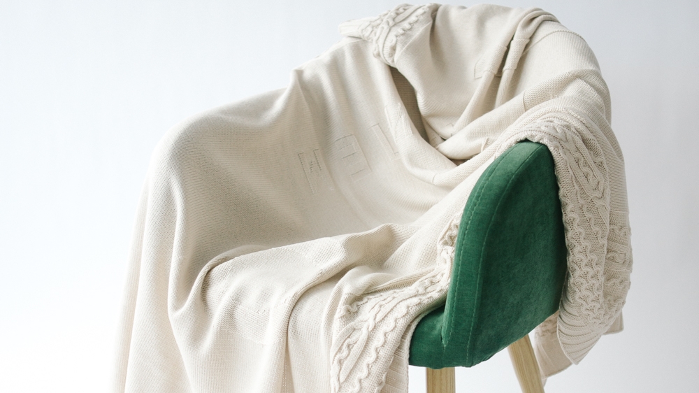 Такой приятный сюрприз! Открываем в эфире.