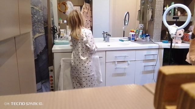 Убираюсь в ванной 2