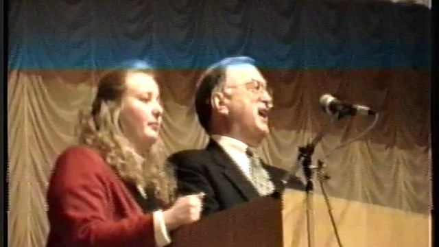 Рукоположение на пресвитерское служение Н.Н.Романюка 5 апреля 1998 г. в Церкви Преображения Господня