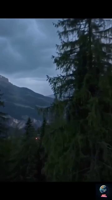 Швейцарские Альпы одно из самых красивых мест на земле созданное природой и человеком.