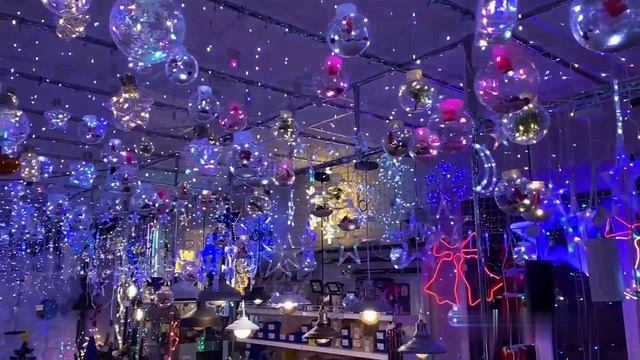 Гирлянды и новогодние украшения в Армавире (2)