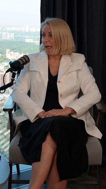 Юрий Блинов - Татьяна Хромова. Директор по маркетингу КТО это?