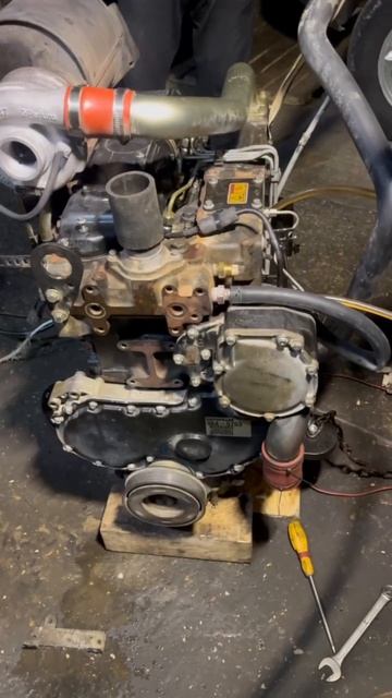 Как работает ТНВД? Двигатель Perkins после капиталки. Запуск и проверка на Caterpillar. Отзыв