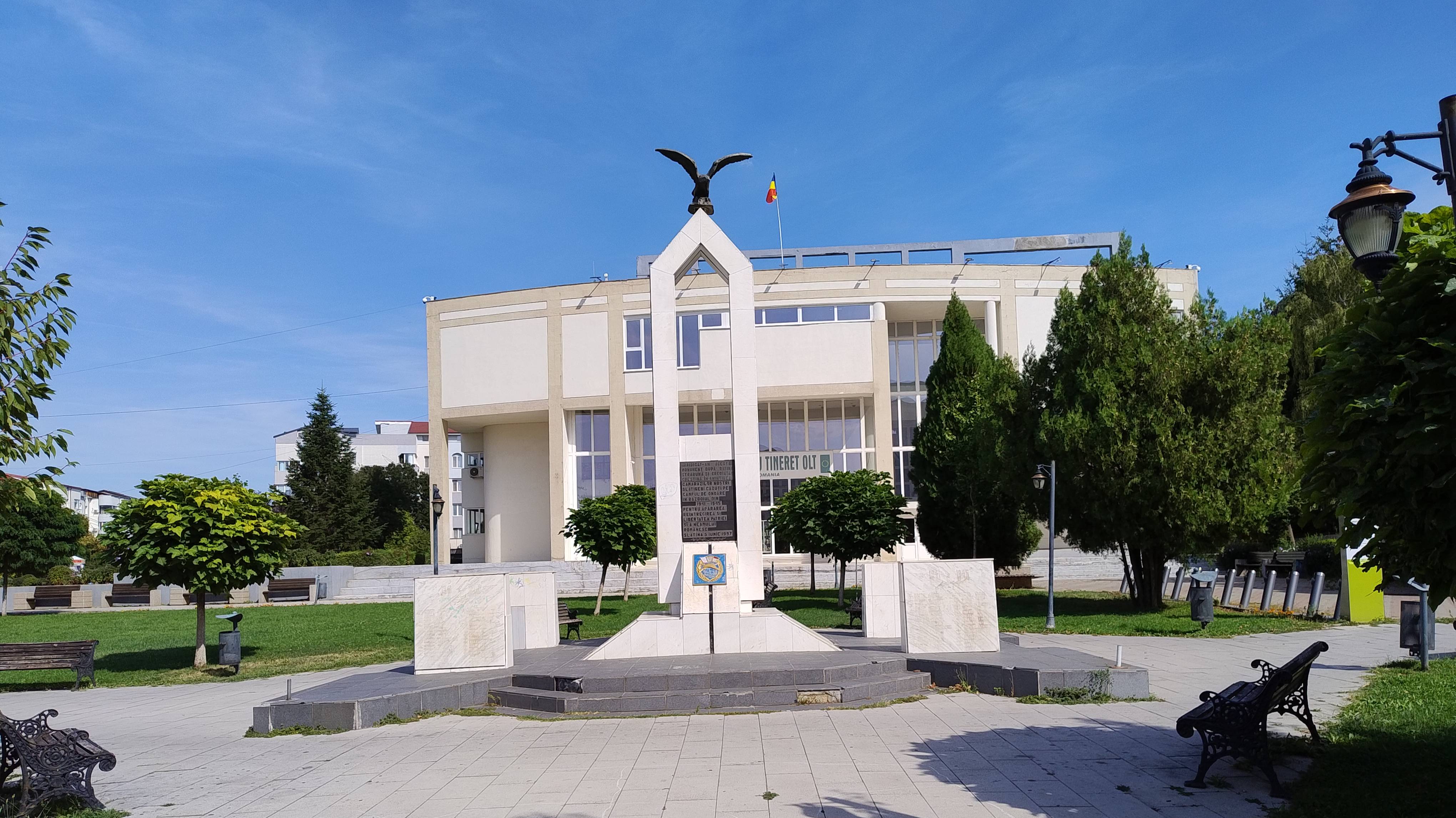 ПО ПЪТИЩАТА НА РУМЪНИЯ /част 61/. Слатина, окръг Олт