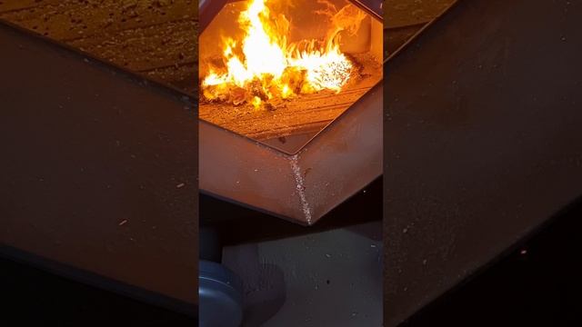 Теплогенератор ТГ300. Часть 2. Вывод на режим пеллеты