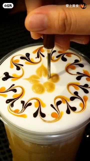 Рисуем на кофейной пене. 1