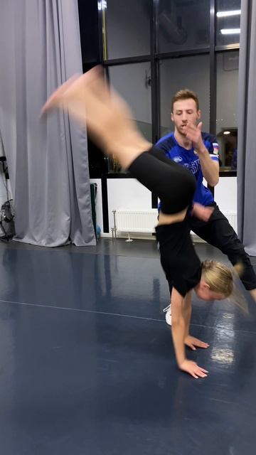 Курс по акробатике в студии АС - делимся процессом🙌🏻