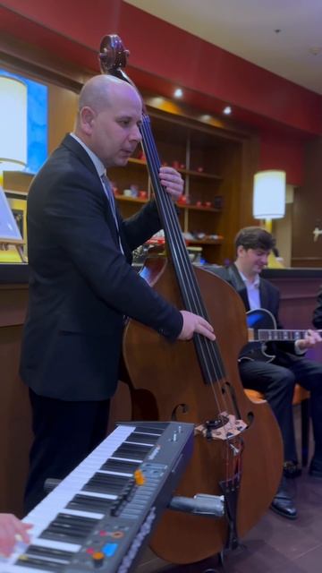 Black & White Jazz Band - Квартет на Винном Ужине