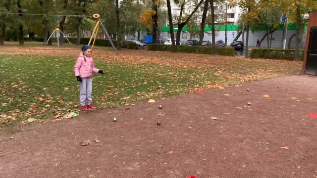 Веселые игры в петанк для детей и всей семьи в Гончаровском парке