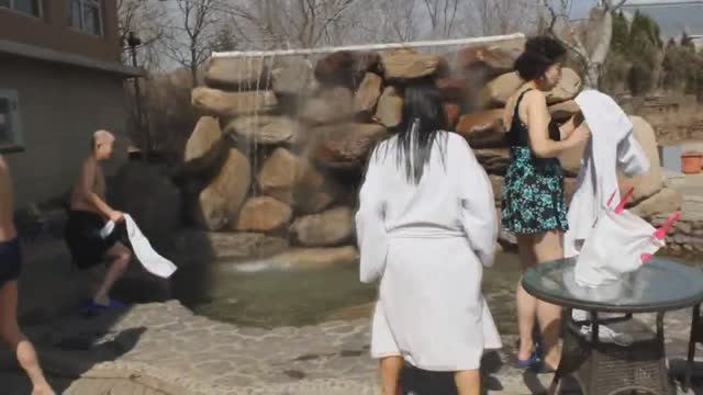 Горячие источники Вафандянь. Китай