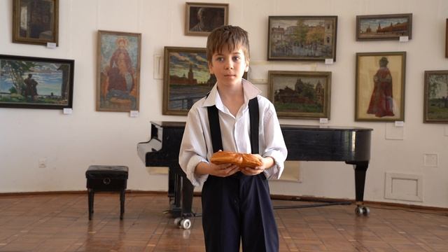 Максим Валов 10 лет, художественное слово, "Булка...", #харизмарулит