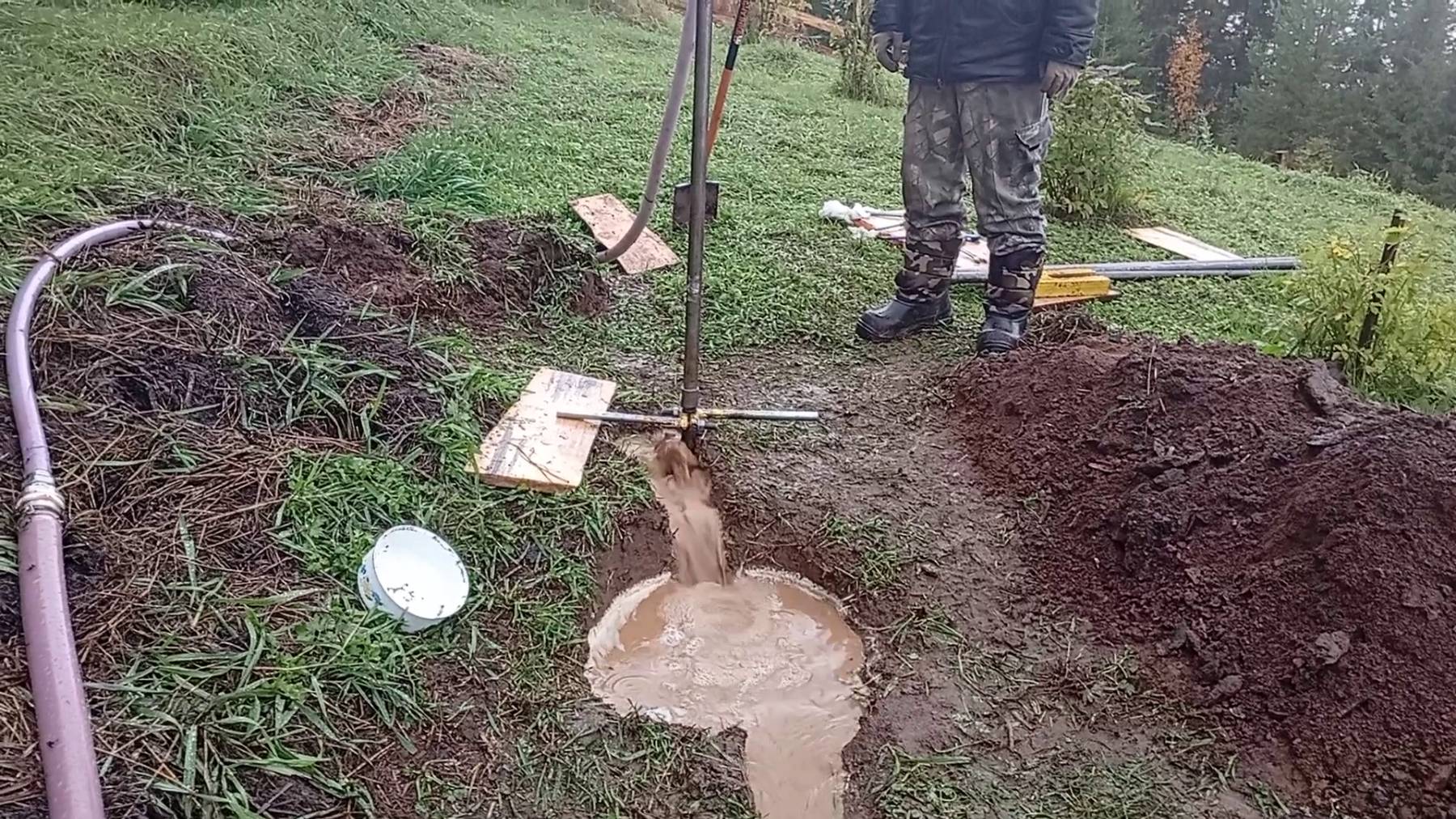 В поисках воды \ Гидробурение \ Абиссинская скважина на высокой горе