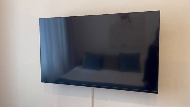 Телевизор спальня