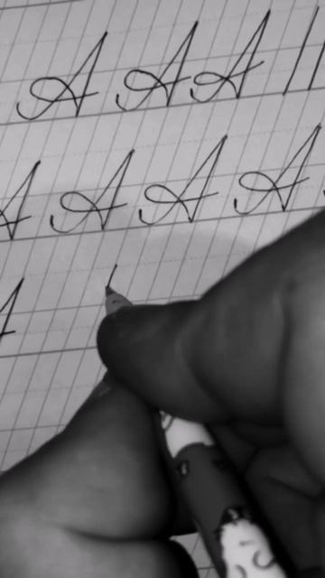 Школьная программа чистописания. Буква А