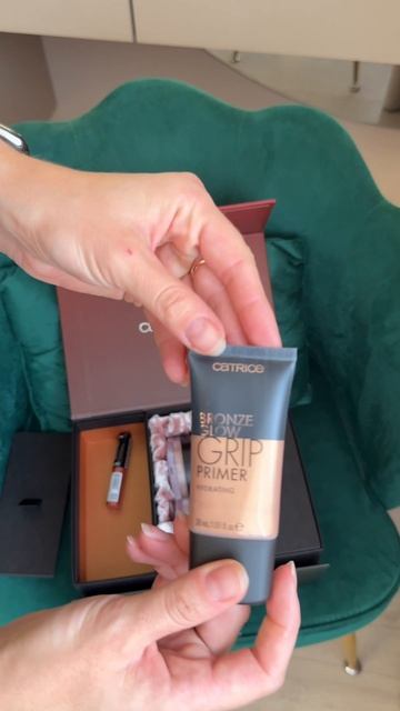 Распаковка подарка от catrice ✨