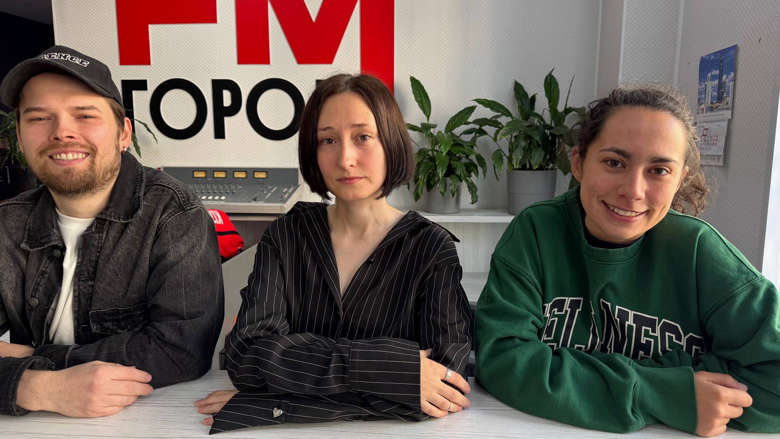 Певица Лена Меркулова на радио Город FM