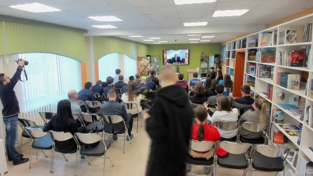 Встреча с кавалерами ордена Мужества Ивановым И. И. и ордена "За личное мужество" Увижевым Т. Р.