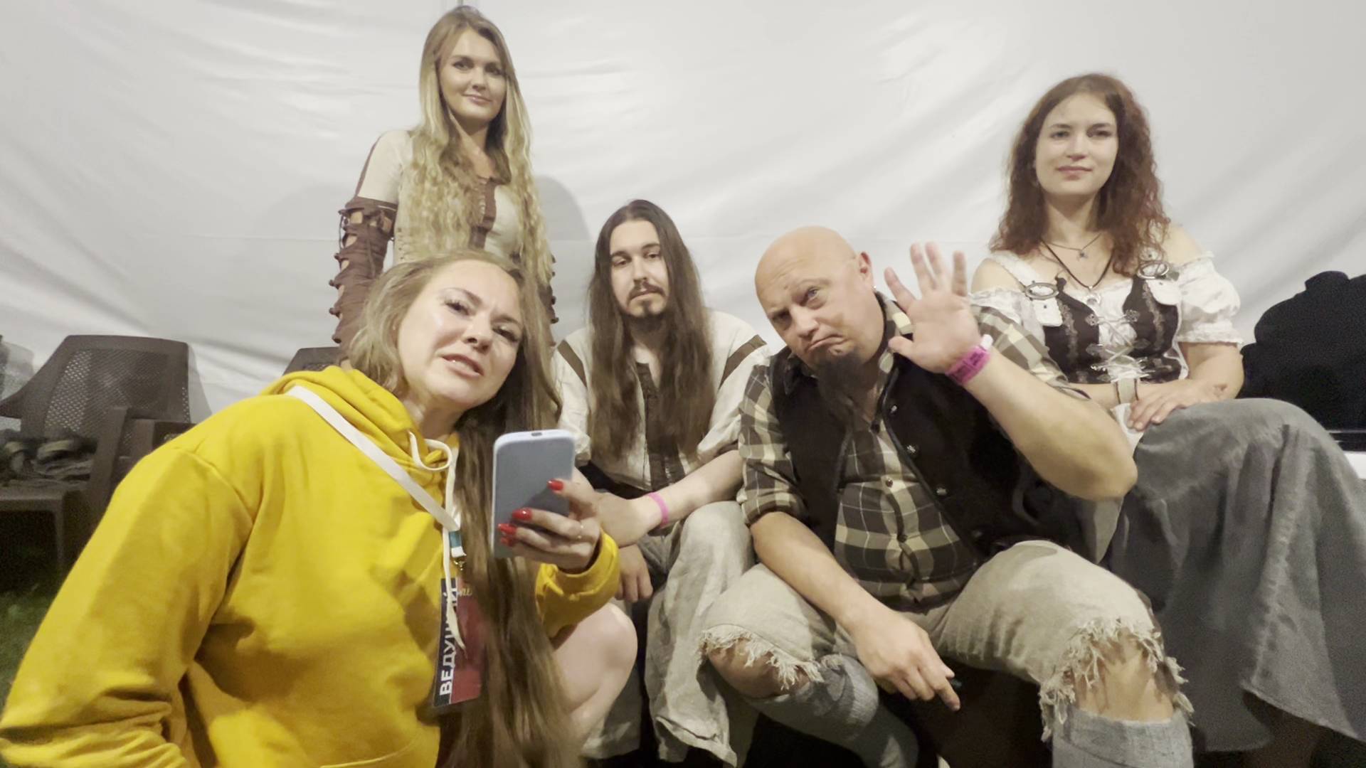 Тролль Гнёт Ель - Интервью на фестивале Улетай