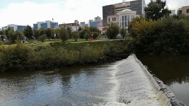Екатеринбург. Река Плотинка. Красивое место.