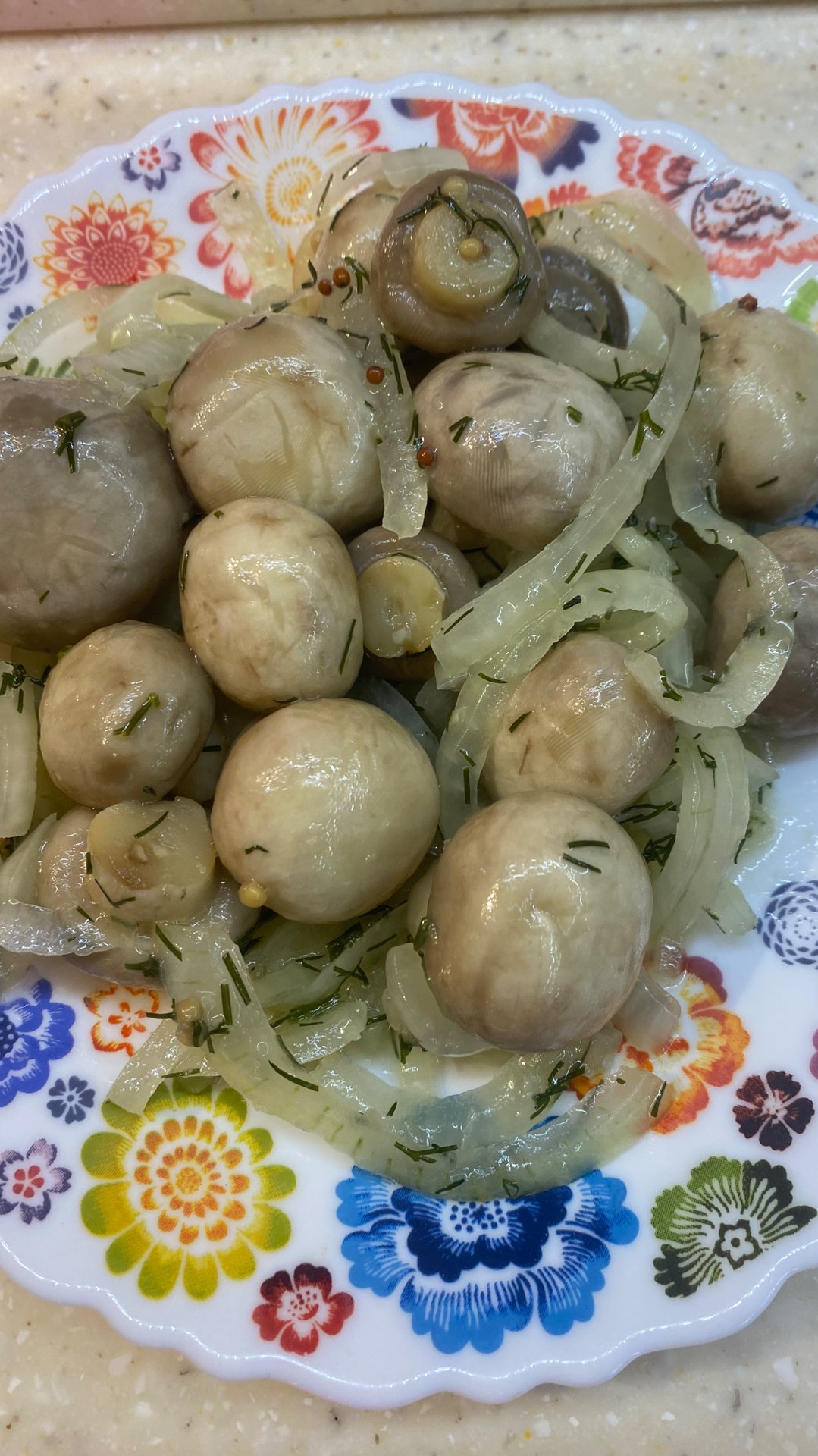 Маринованные шампиньоны