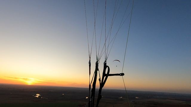 Весело на горе и в воздухе Торатау! Встреча с Ринатом всегда весело )))
