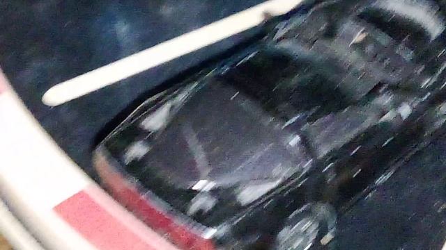 Большая деревянная парковка для машинок моделек. Очень интересный видос для авто коллекционеров.