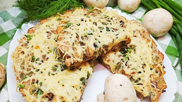 ЗАЛИВНОЙ ПИРОГ С ГРИБАМИ И КУРИЦЕЙ!