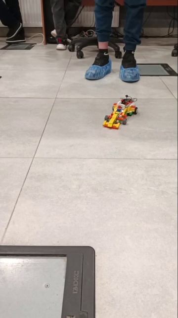 Машинка Apitor Robot Q