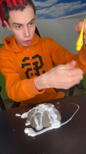 пора мыть лапку