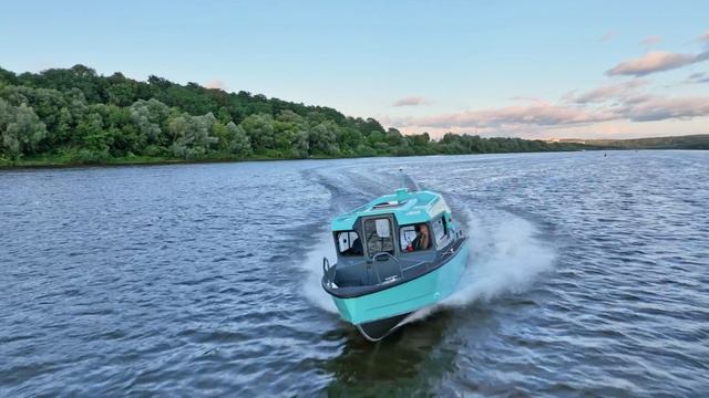 Алюминиевый катер с рубкой РУСБОТ 65HC | КАТЕРА СИБИРИ