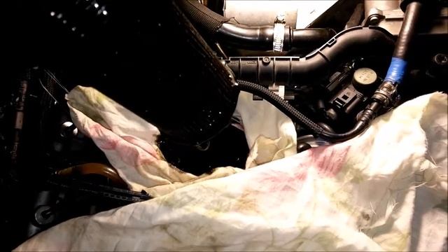 #002(4) замена фильтра ( масла ) в двигателе  Audi Q7,A6,VW Touareg