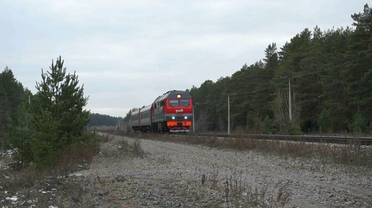 Тепловоз ТЭП70БС-199 и бывшая ст.Власиха.