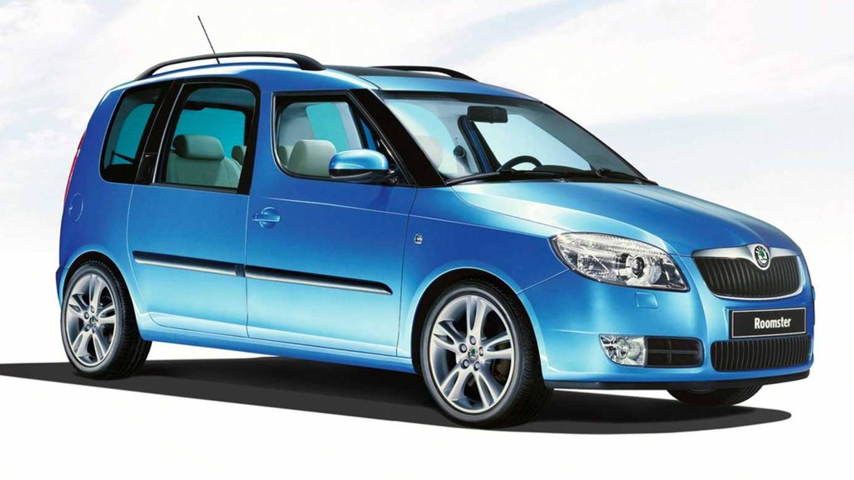 Замена стоп ламп Шкода Румстер