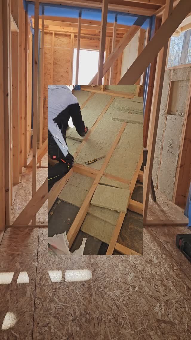 #15 Теплый пол в каркасном доме на сваях. Пирог пола для водяного отопления со стяжкой.