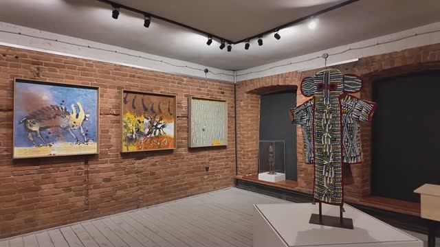 "Василий Власов. Сны об Африке". Экспозиция.