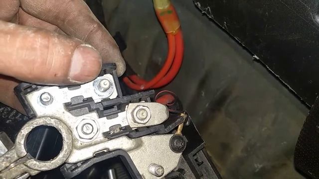 #085(4) устраняем не дозаряд акб\слабые обороты стартера Audi A6