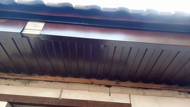 Подшив карнизной планки.