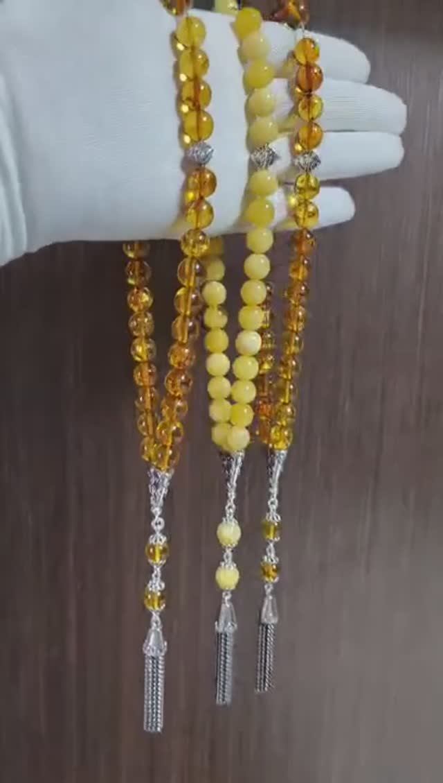 Четки из янтаря в подарок - отличное решение!