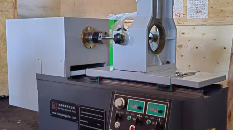 Станок для расточки верхней и нижней головки шатуна T8216E (обзор клиента)