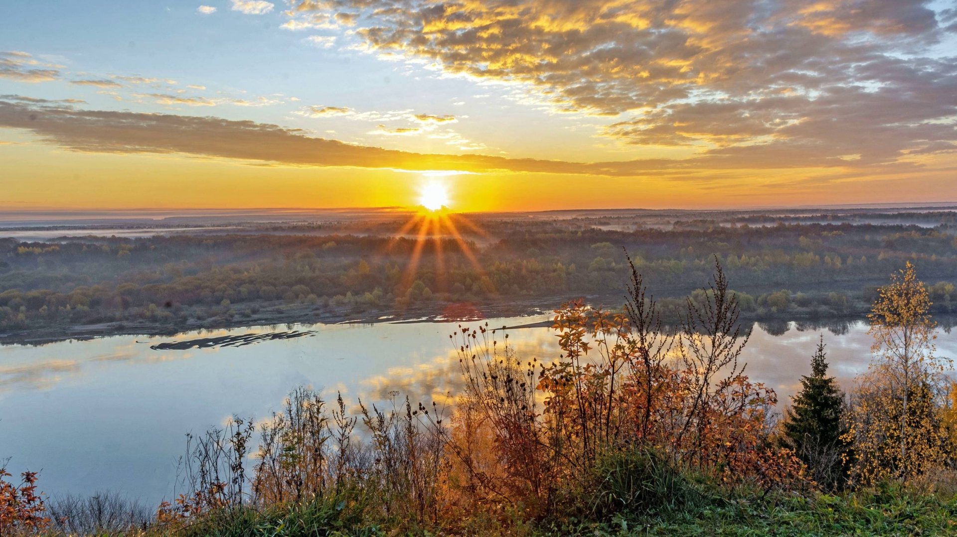 Утро 10-го. Ветер западный.