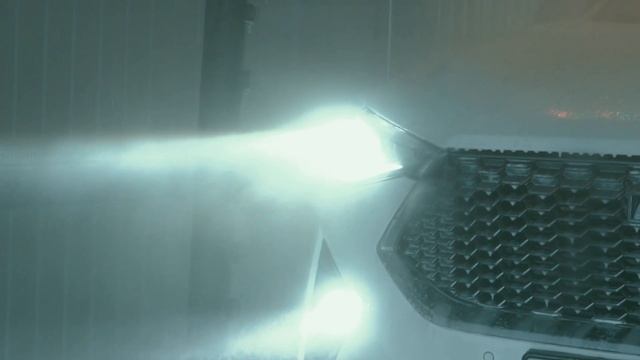 Процесс покрытия жидким воском. Робот-автомойка