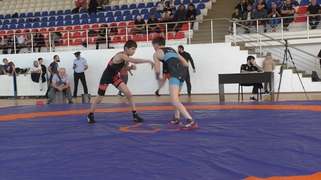 Хасан Муртазалиев (Хасавюрт) - Исламитдин Исламов (Карабуд.р-н)