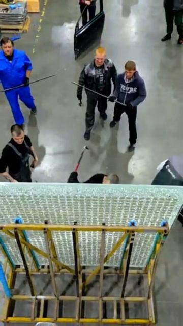 Наши стекла ОЧЕНЬ прочные