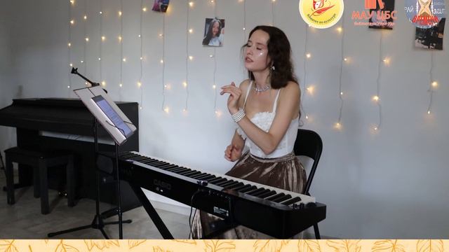 Юлия Яневич, авторская песня "Огонь"