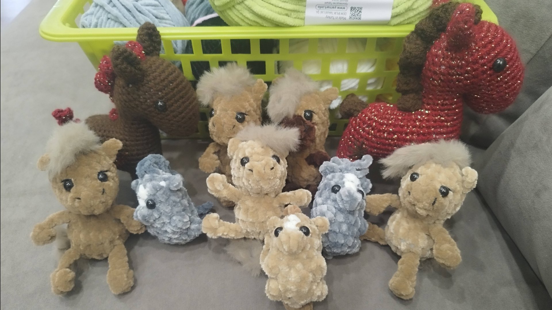 Бешеные крючки 6.0. Вторая неделя, мои лошадки