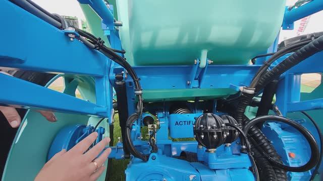 BERTHOUD TRACKER - подробный обзор от эксперта Berthoud