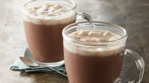 Какао горячий на соевом молоке.