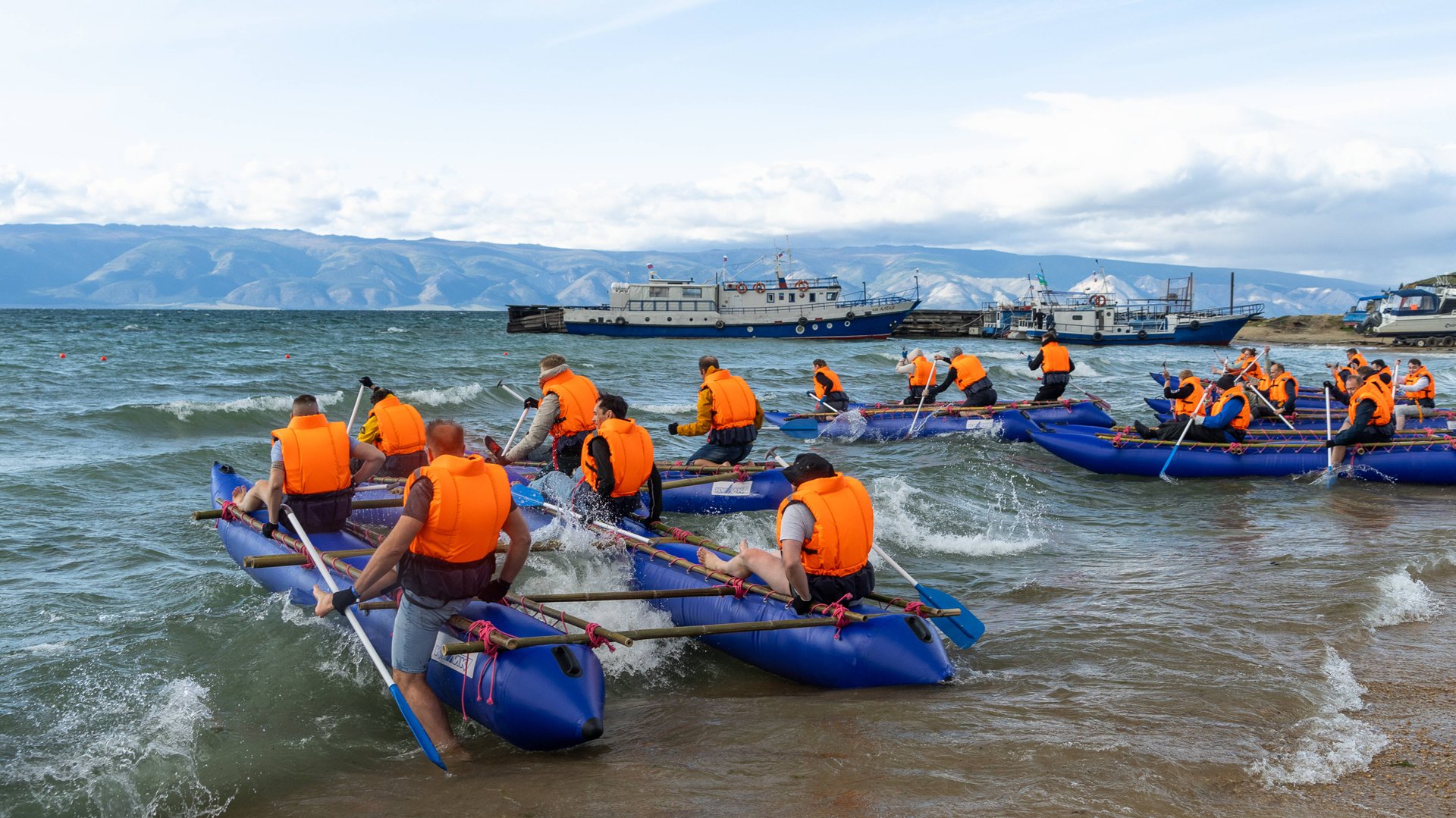 Корпоративное путешествие на Байкал с командой "ЦАТ" и RusakovTeam Ольхон 2025