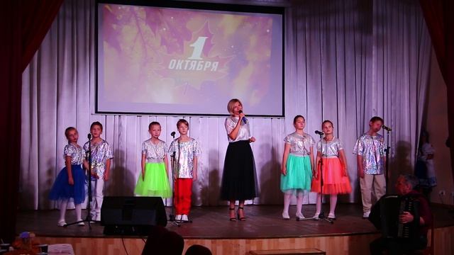 Образцовый коллектив, детский народный ансамбль «Разгуляй» – «Пускай вам светит солнце»