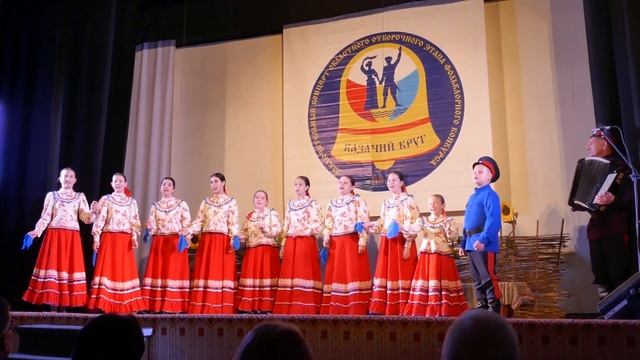Ансамбль народной песни "Потешки" районный ДК Каменский район